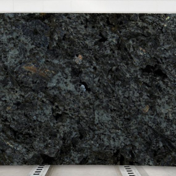 LABRADOR BLUE PEARL - Mineral Expertise