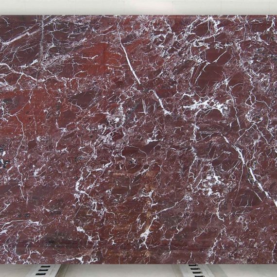 ROSSO LEPANTO - Mineral Expertise