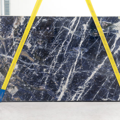 SODALITE BLUE - Mineral Expertise