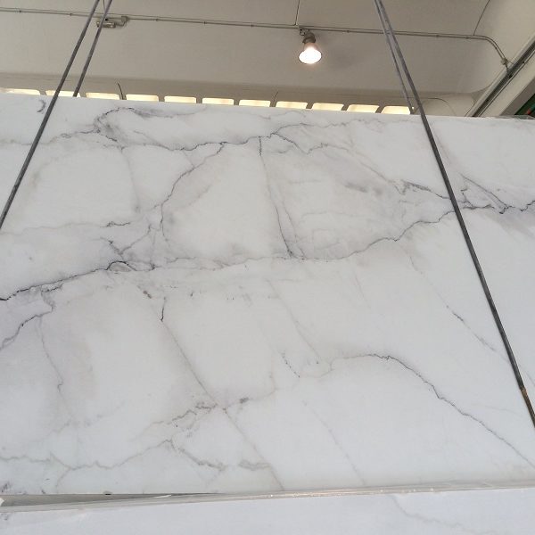 CALACATTA COLORADO - Mineral Expertise