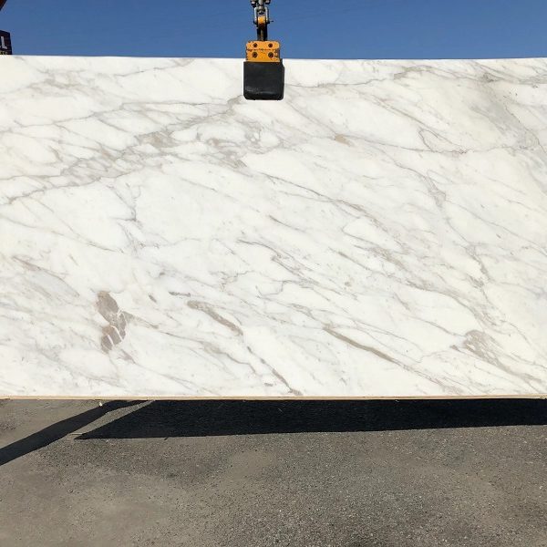 CALACATTA ORO - Mineral Expertise