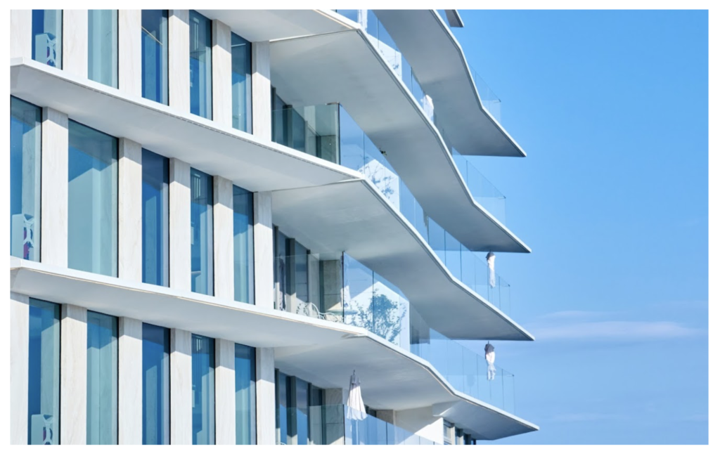 THE MAYBOURNE RIVIERA HOTEL - Mineral Expertise