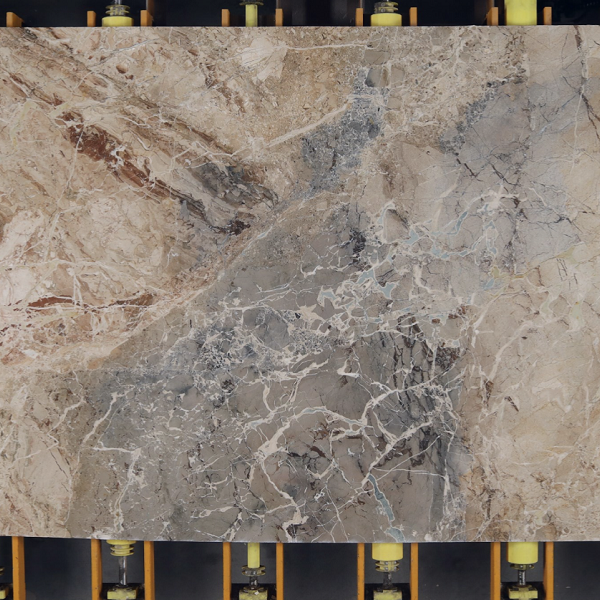 BRECCIA AURORA - Mineral Expertise